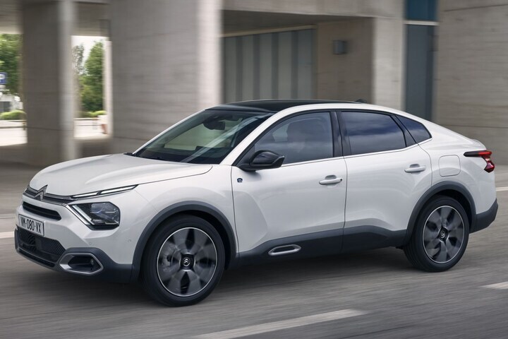 Citroën C4 X: C4 sedan, altijd elektrisch - AutoWeek