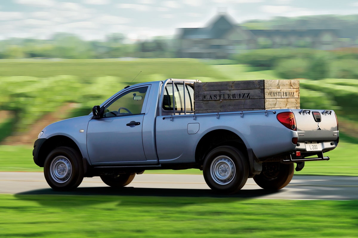 Mitsubishi L200 Single Cab 2.5 DI-D 2WD Inform catalogusprijs en ...