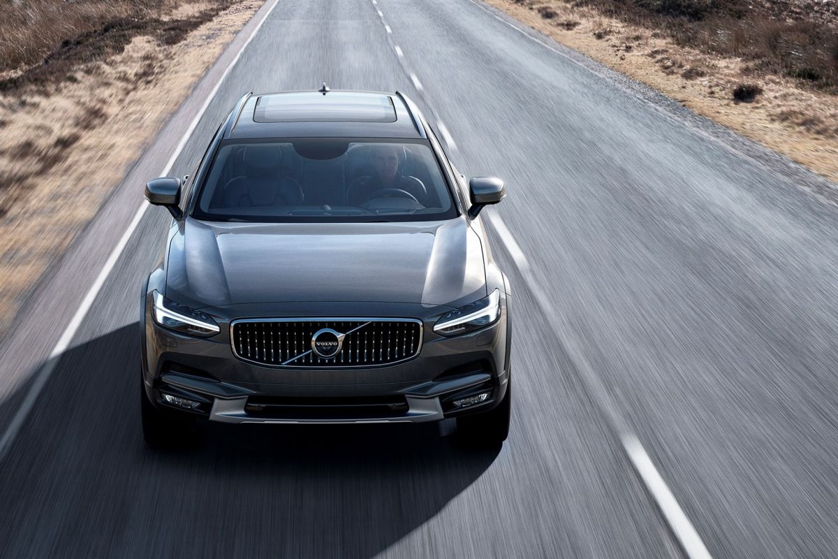Nieuwe T4-benzinemotor voor Volvo S90 en V90 - AutoWeek