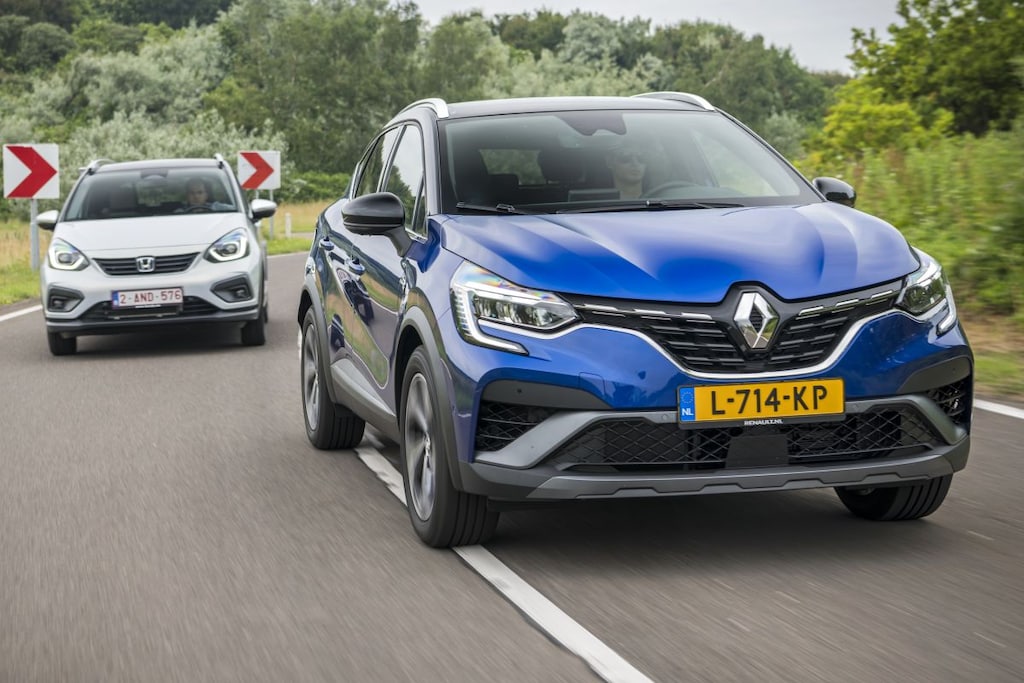 Renault Captur vs. Honda Jazz - Vergelijkende Test - AutoWeek