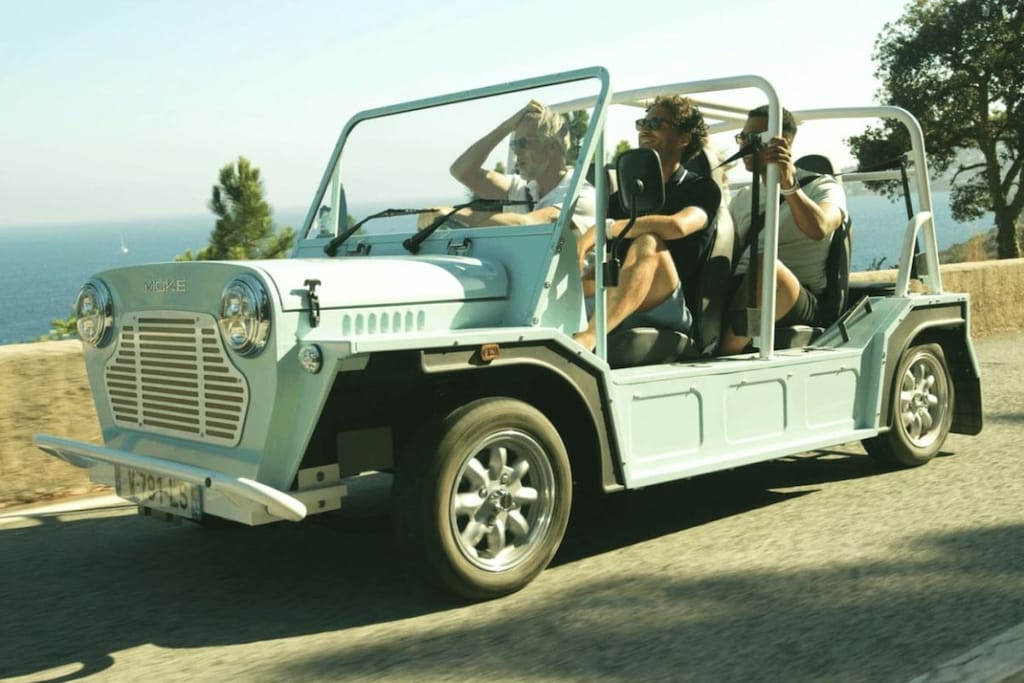 Fabrikant elektrische 'Mini' Moke verkocht - AutoWeek