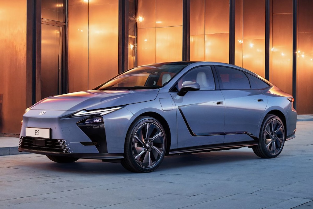 De nieuwe Lexus ES komt naar Nederland: tweemaal elektrisch en tweemaal ...